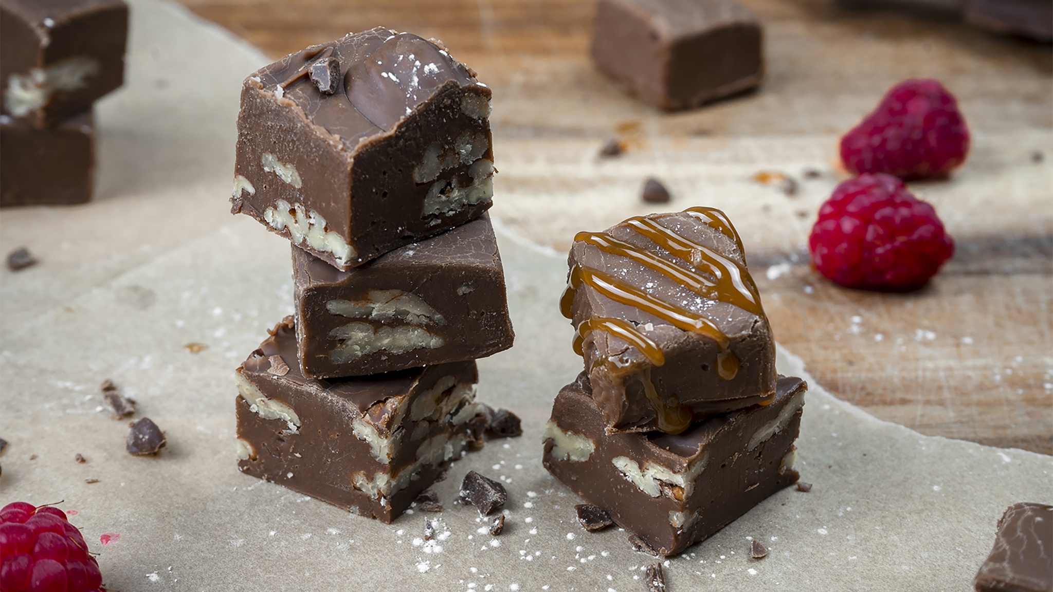 Easy Microwave Fudge Recipe - Fresco