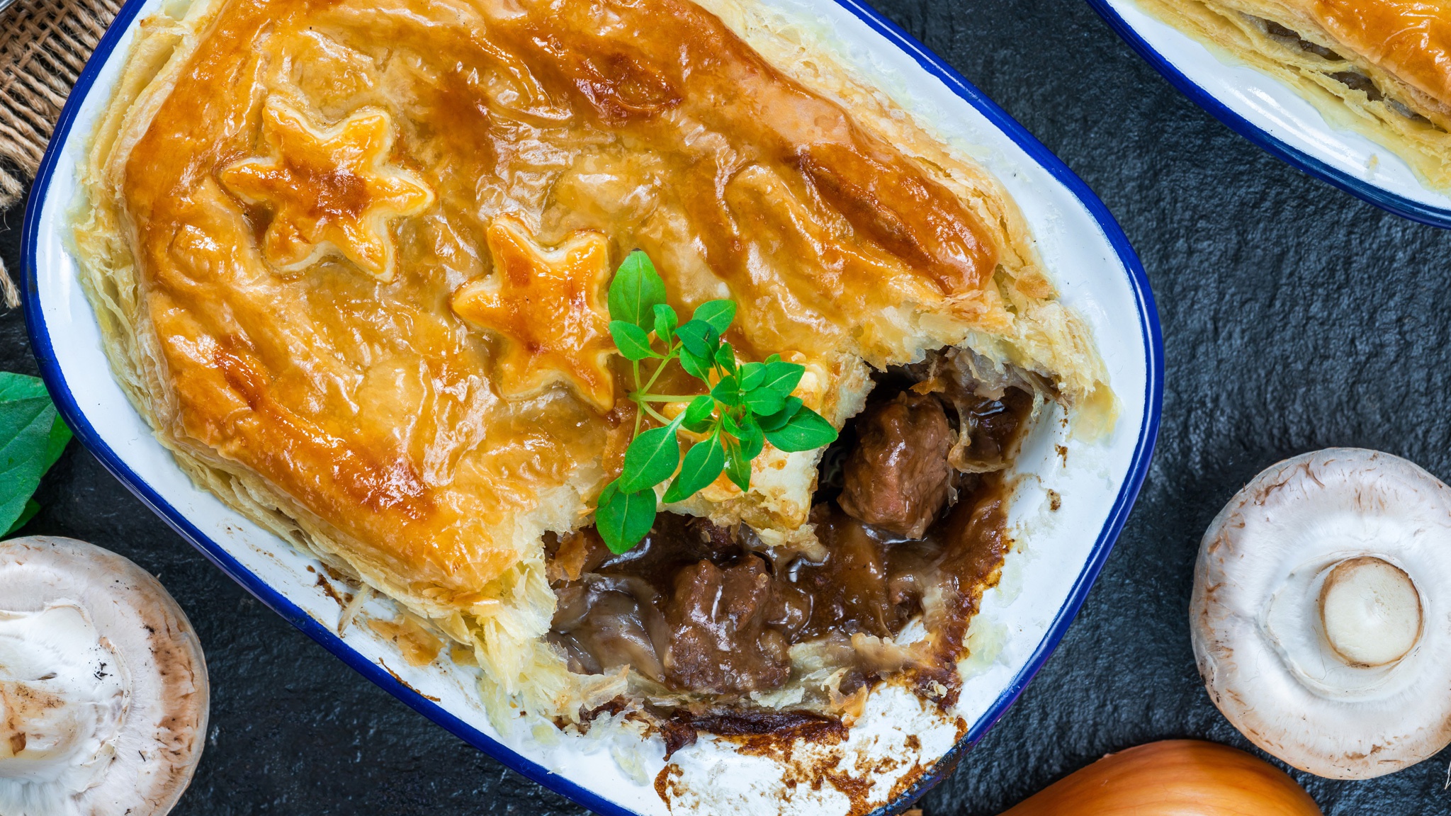 Beef and Guinness Pie Recipe - Fresco