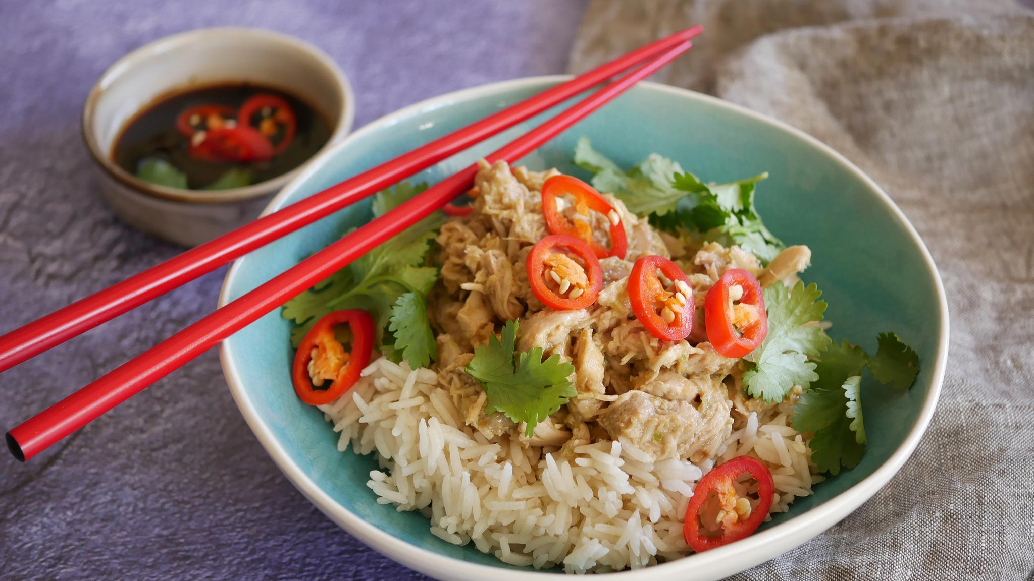 Garlic Shredded Chicken with Dirty Rice Recipe - Fresco