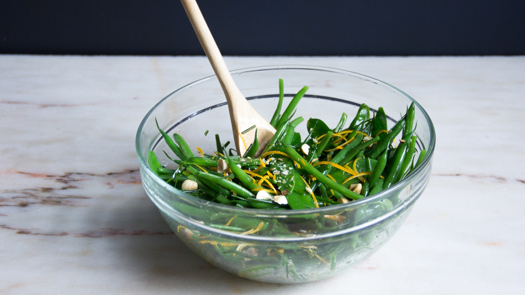 Green Bean Salad with Hazelnuts and Orange Recipe - Fresco